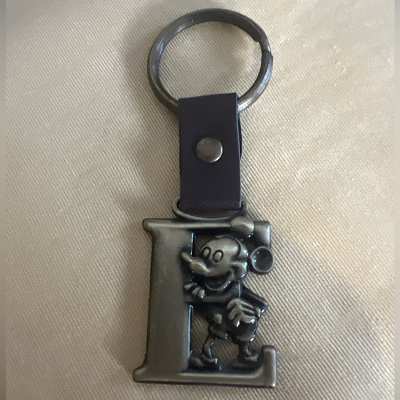 Disney | Accessories | Vintage Authentic Disney Mickey Mouse Letter E ...